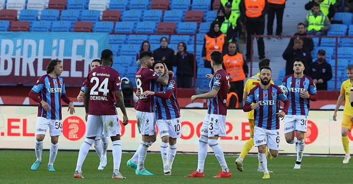 TRABZONSPOR HABERLERİ - Derbilerde durdurulamıyor! Fırtına’da Beşiktaş ... TRABZONSPOR HABERLERİ - Derbilerde durdurulamıyor! Fırtına’da Beşiktaş ...